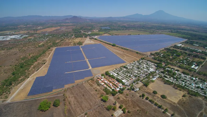 La Providencia: El Salvador's first solar power plant | Proparco